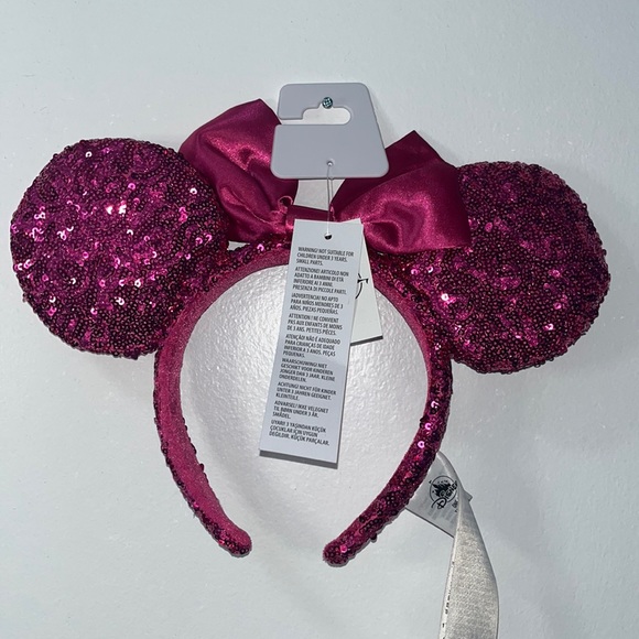 Disney | Accessories | Disney Parks Limited Edition Magenta Ears | Poshmark